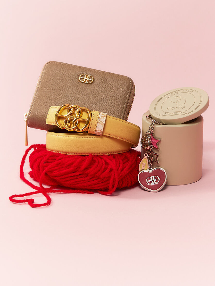 All Tied Up in Love – BONIA
